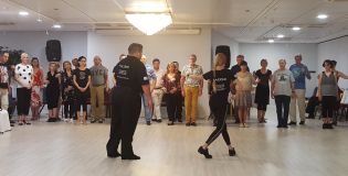 Easter Tango - Tangopolix